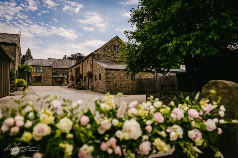A Guide To The Best Wedding Photography At Hyde Bank Farm | Lee Brown ...